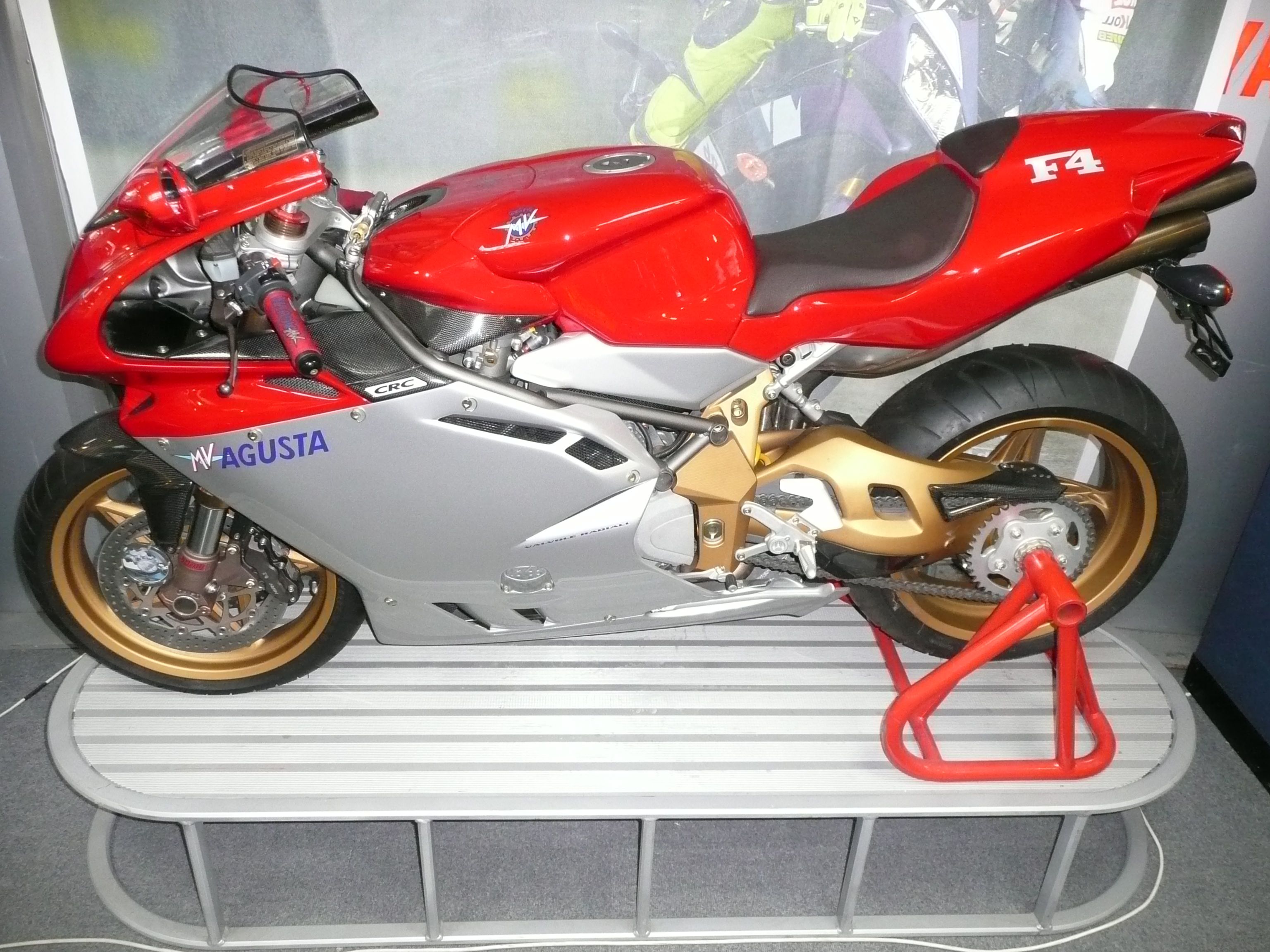 Bonhams Cars : Unused, ‘as new’,1999 MV Agusta 750cc F4 'Serie Oro' Frame no. 000166 Engine no ...