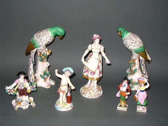 Bonhams : A pair of Samson models of birds, a pair of Samson figures ...