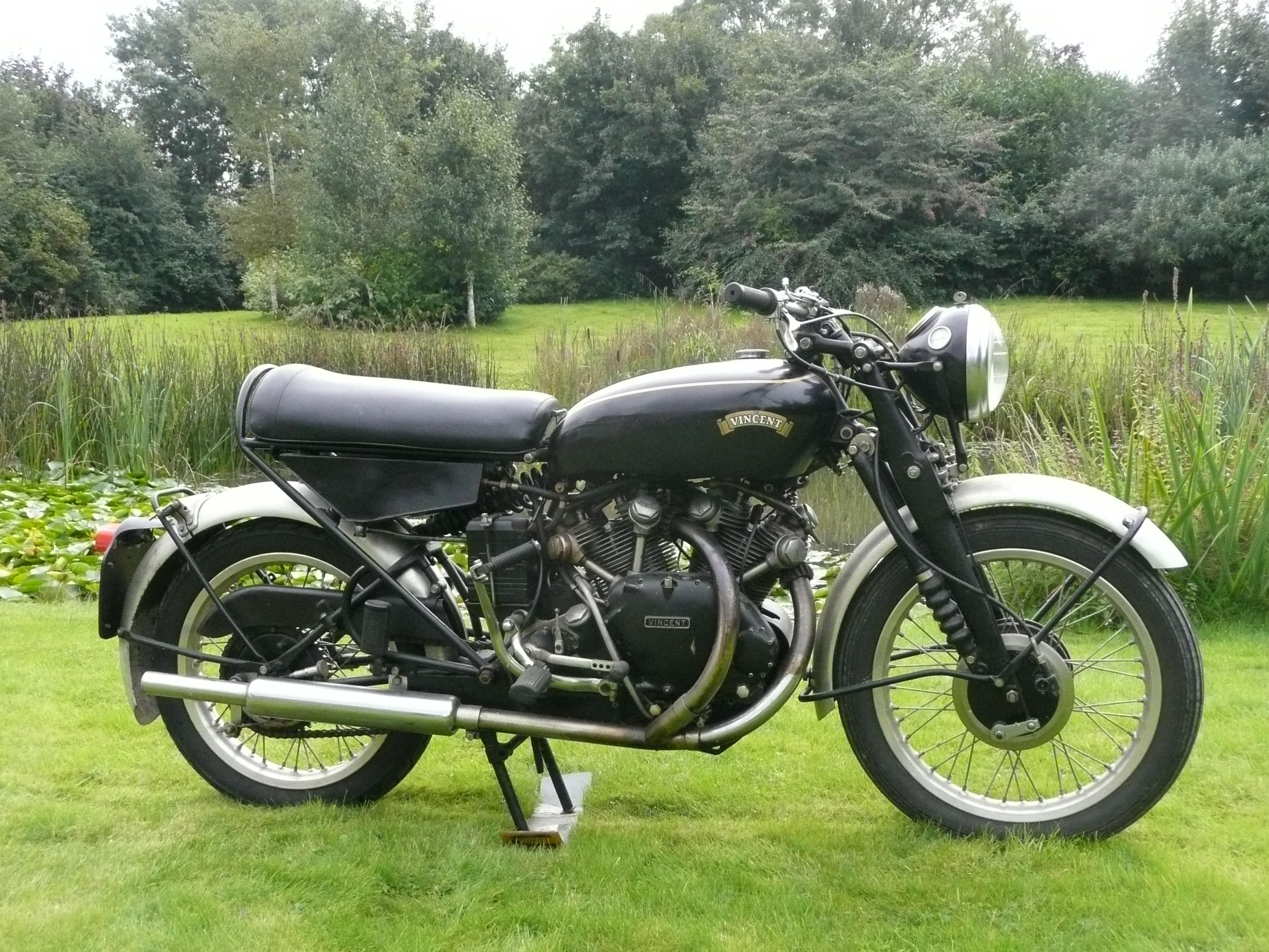 Bonhams Cars : 1955 Vincent 998cc Black Shadow Frame no. RD 12639 ...