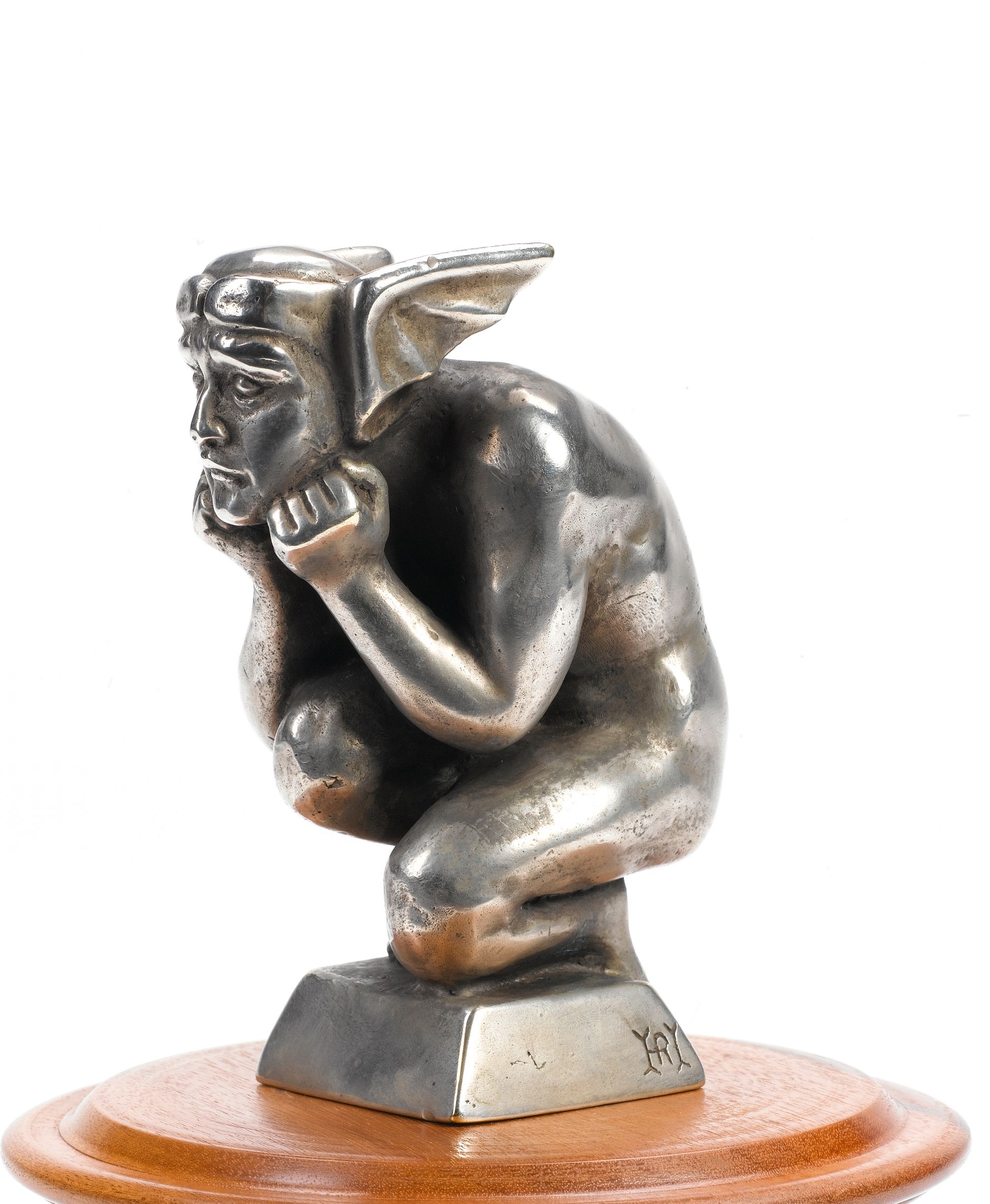 Bonhams Cars : A 'Speed God' mascot, 1920s,