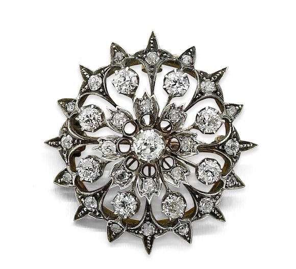 Bonhams : A Victorian diamond snowflake brooch