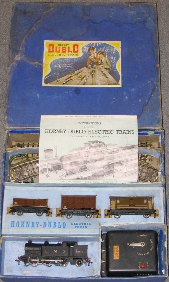 Bonhams : Hornby Dublo Gift Set EDG7 LMS Tank goods set