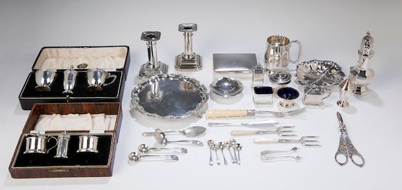 Bonhams : A collection of silver