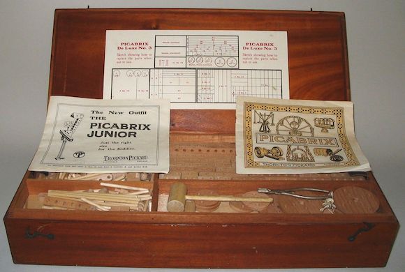 Bonhams : Thornton Pickard Picabrix No.3 Deluxe Construction Set