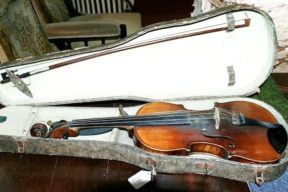 Bonhams : A 1920's Czechoslovakian Violin