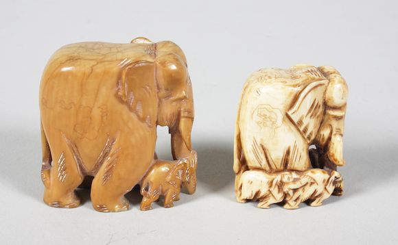 Bonhams : Two ivory netsuke of elephants Meiji period.