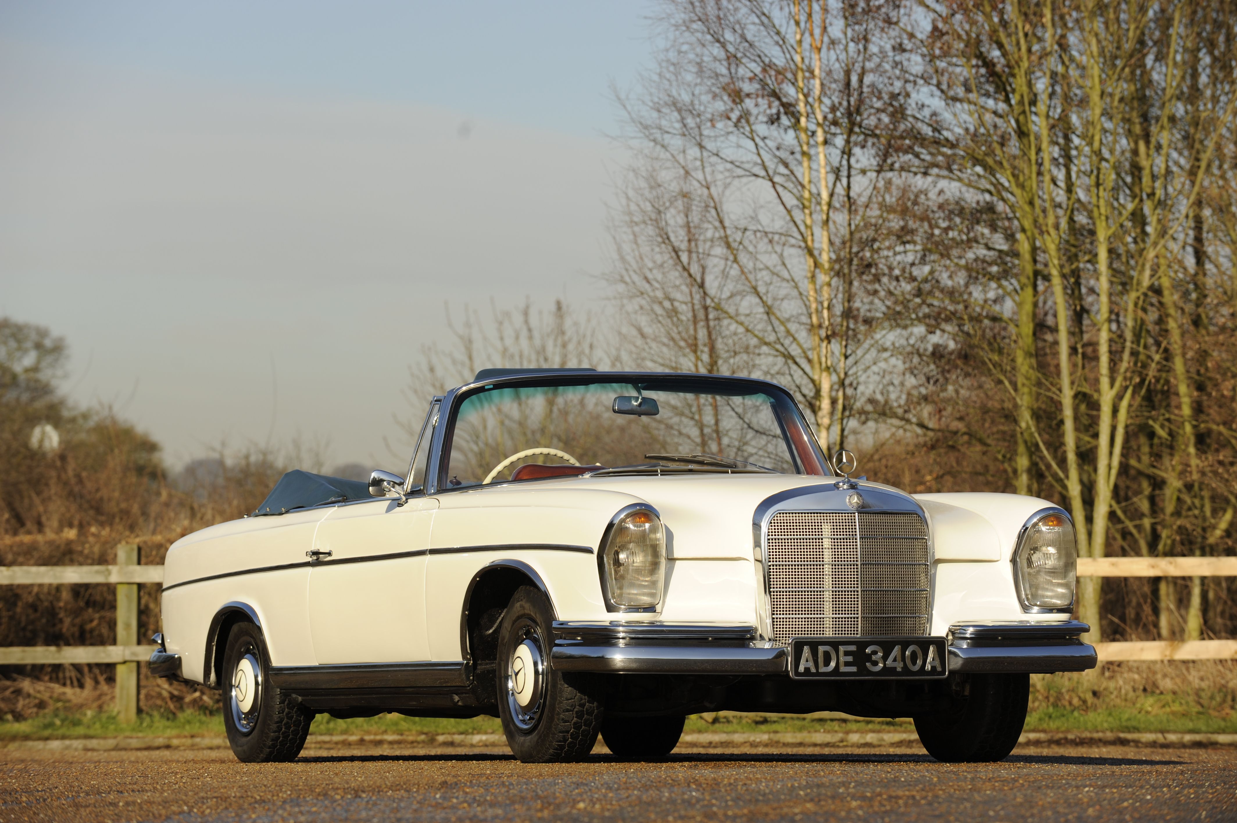 Bonhams Cars : 1963 Mercedes-Benz 300SE Cabriolet Chassis no. 112-023 ...