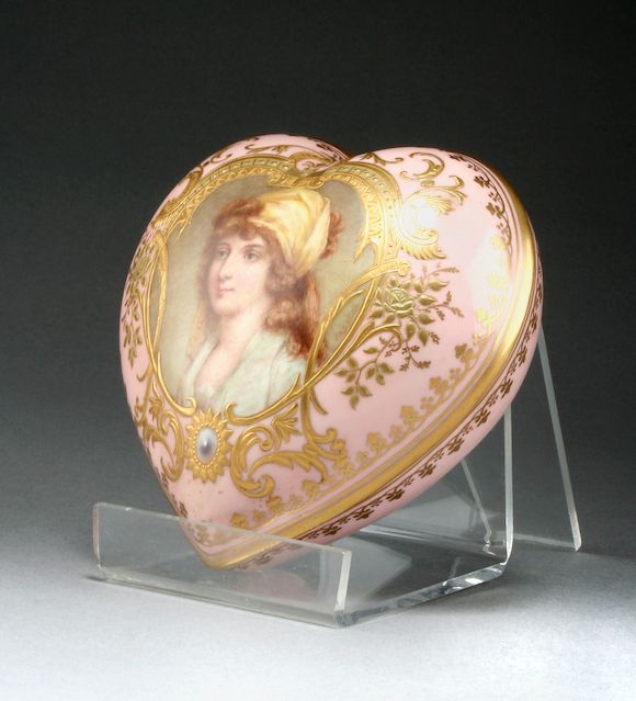 Bonhams : A Coalport box and cover by Frederick Sutton Circa 1895