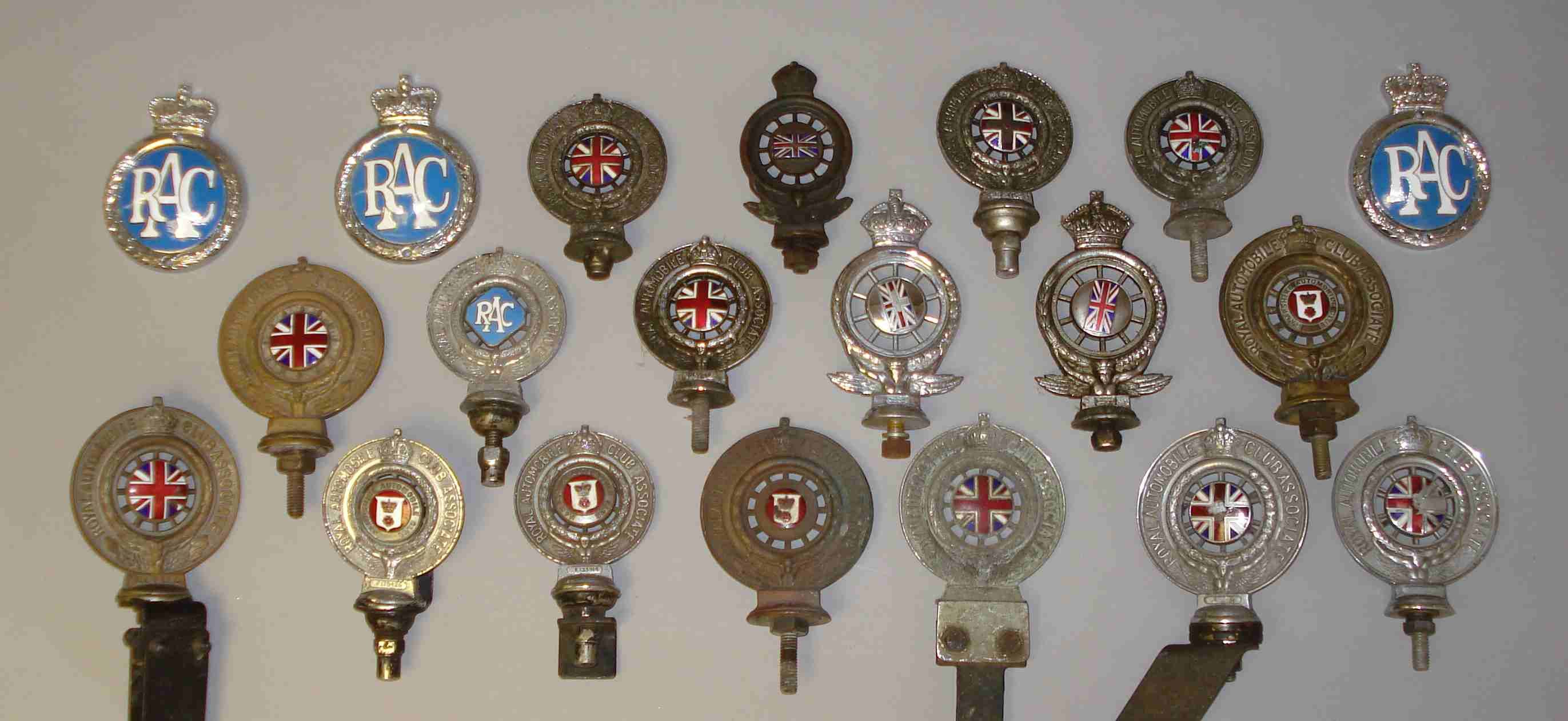 Bonhams Cars : Twenty assorted RAC badges,