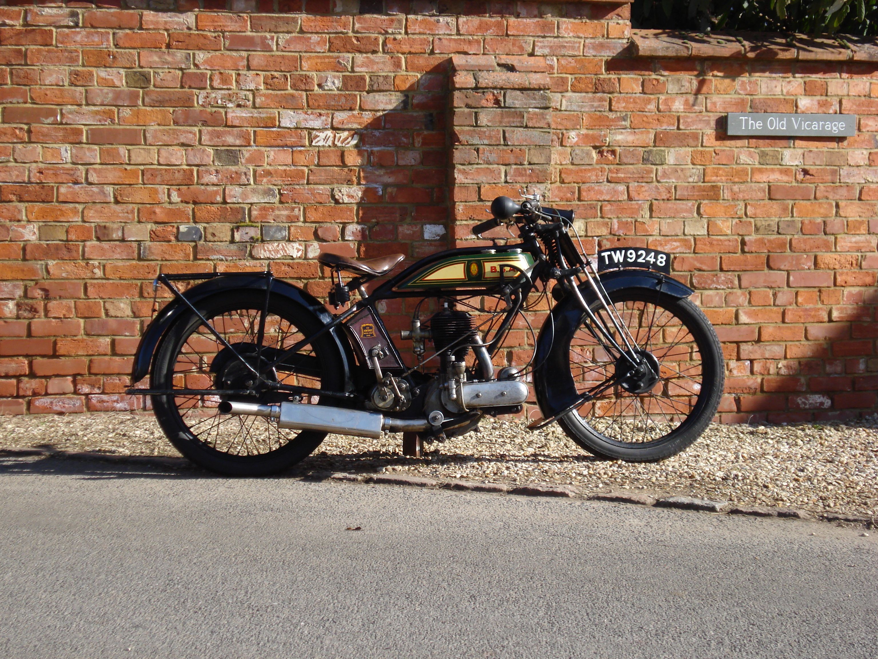 Bonhams Cars : 1927 BSA 500cc Model S27 Motorcycle Combination Frame no ...