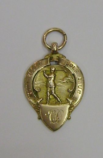 Bonhams : A 9 ct. gold golf medal for the Mount Ellen Golf Club