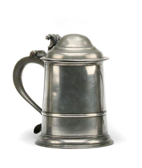 Bonhams : An early 18th Century dome lidded tankard, circa 1715