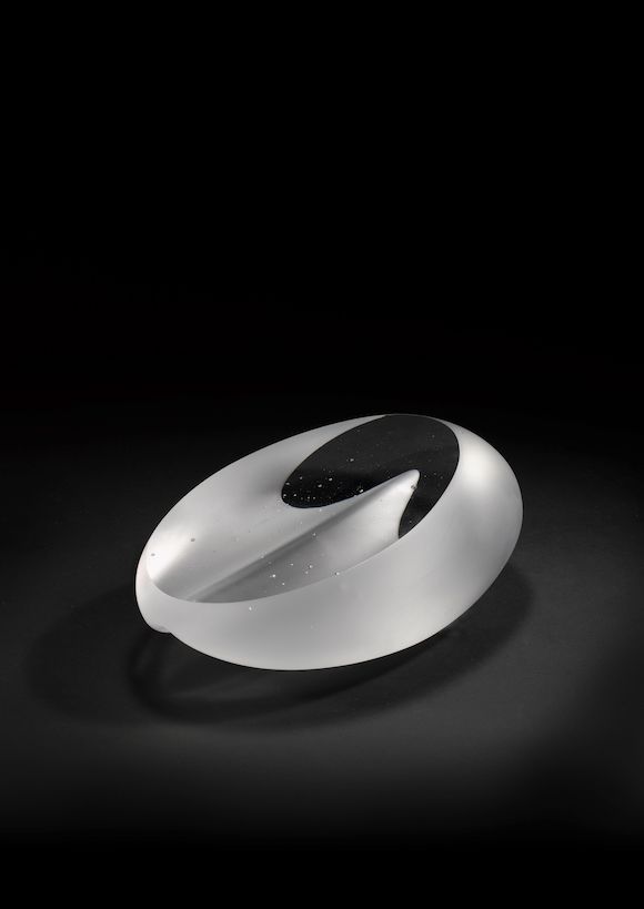 Bonhams : Suresh Dutt (British, born 1974) 'Speculum' a cast glass Form ...