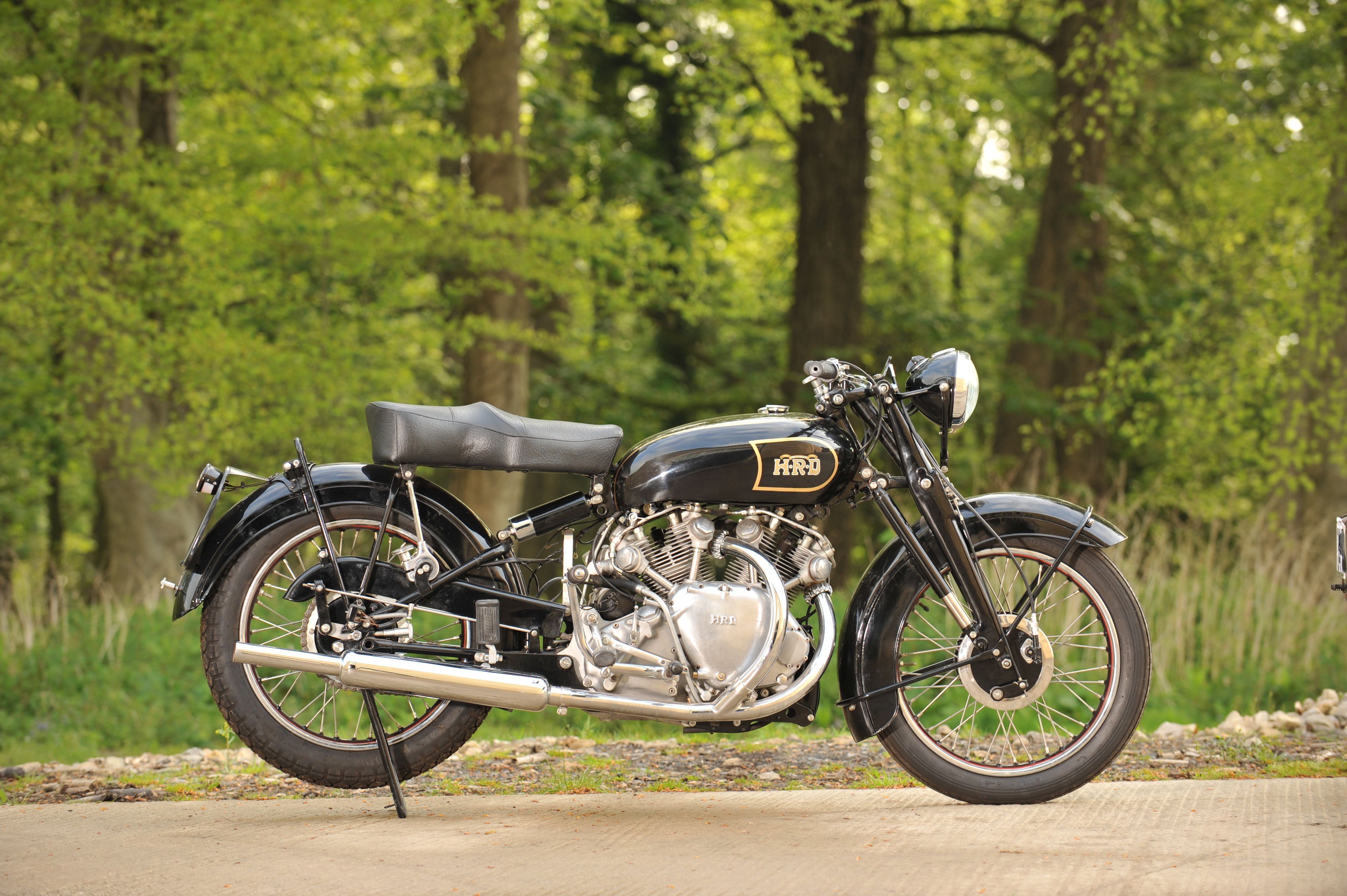 Bonhams Cars : 1949 Vincent 998cc Series C Rapide Frame no. RC4265 ...