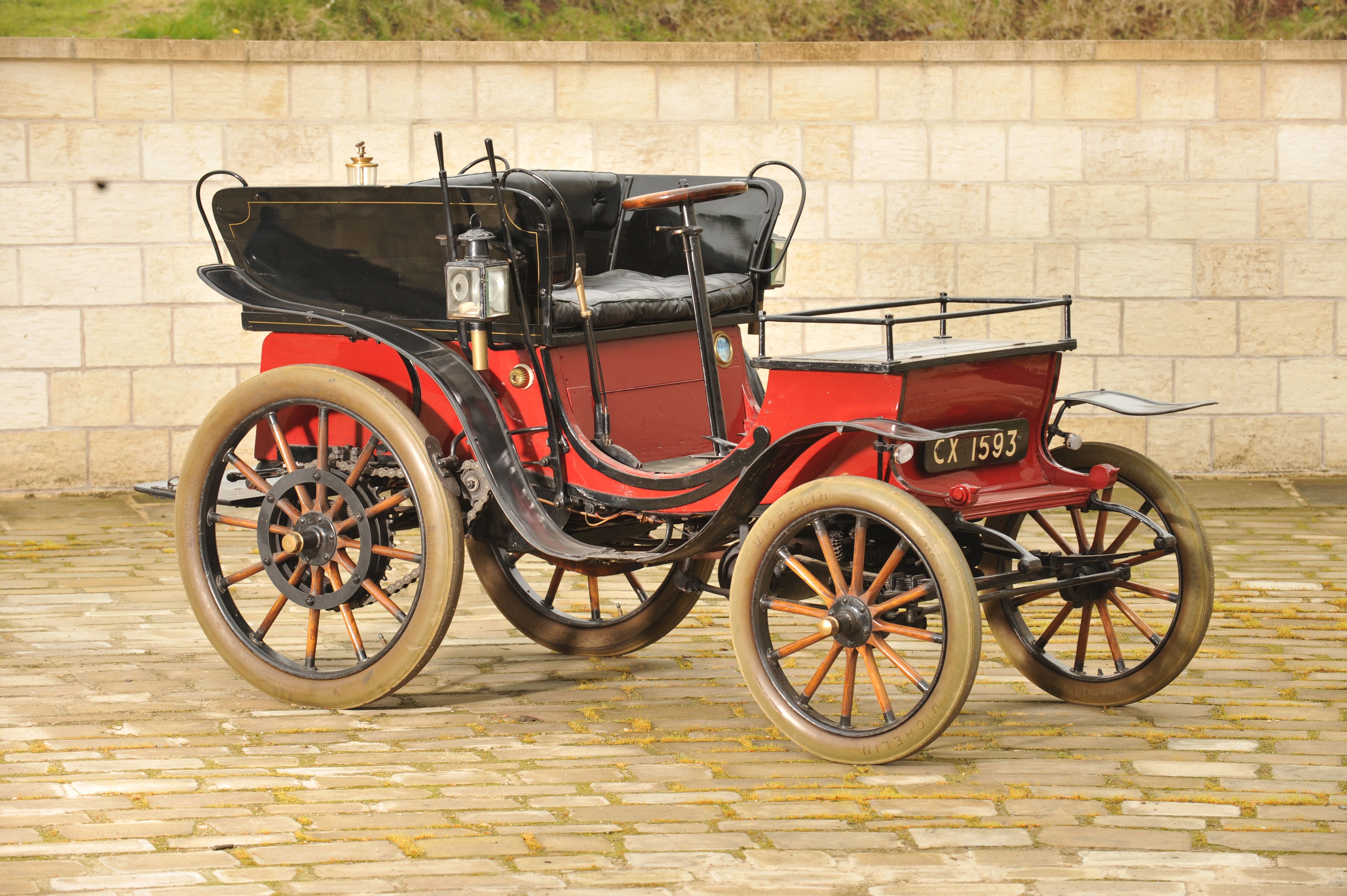 Bonhams Cars : 1901 Stirling 5hp Dos-à-dos Light Dog Cart Chassis no. 443 Engine no. 443