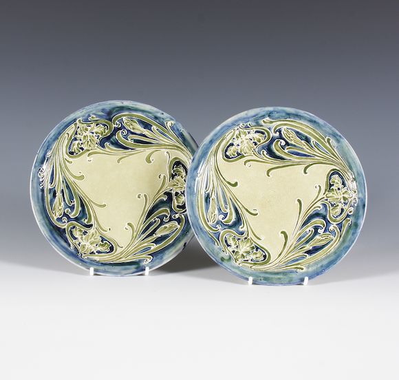 Bonhams : A pair of Macintyre Florian Ware plates