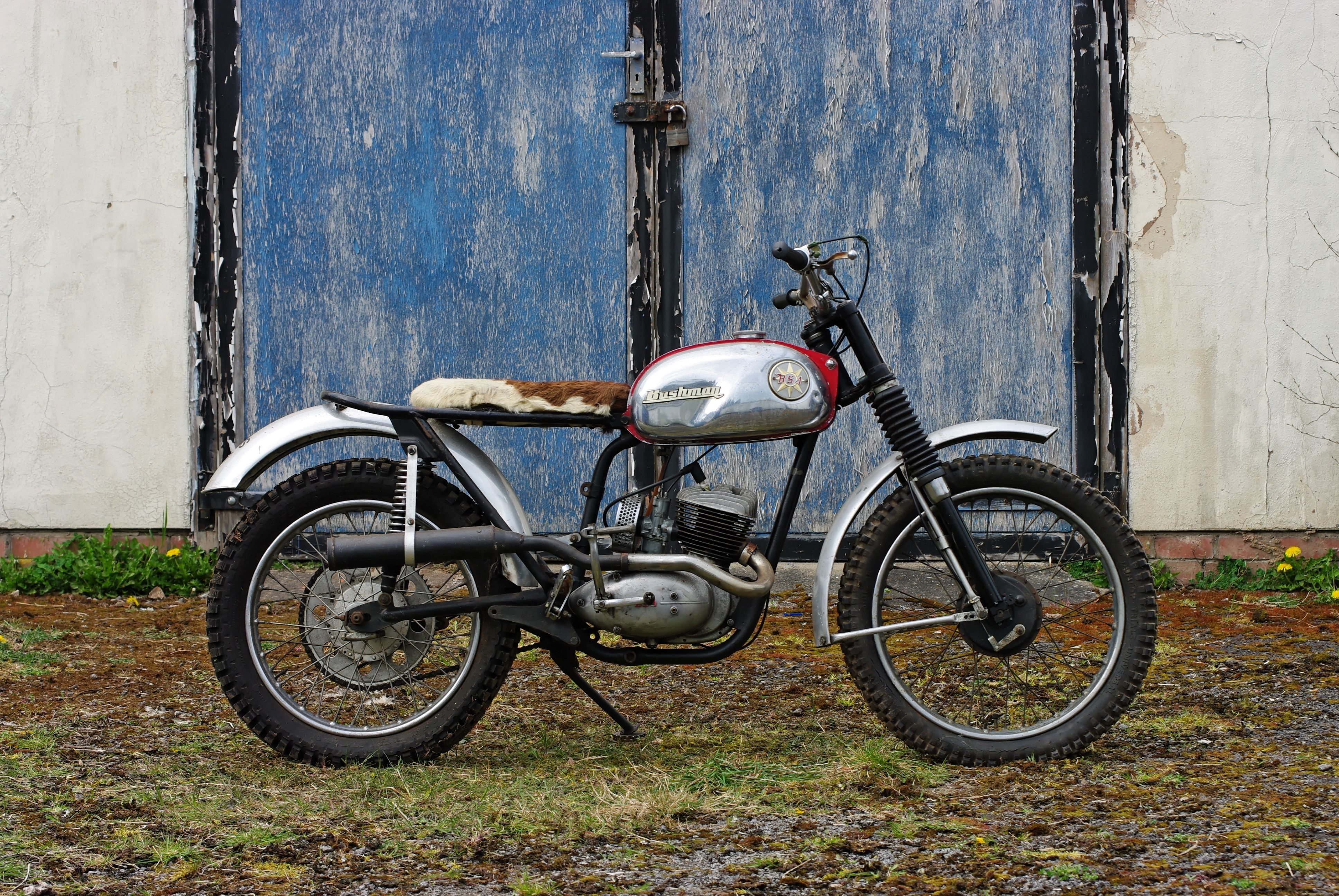 1966 BSA Bantam D7, 172cc. Registration number LHU 590D. Fra ...