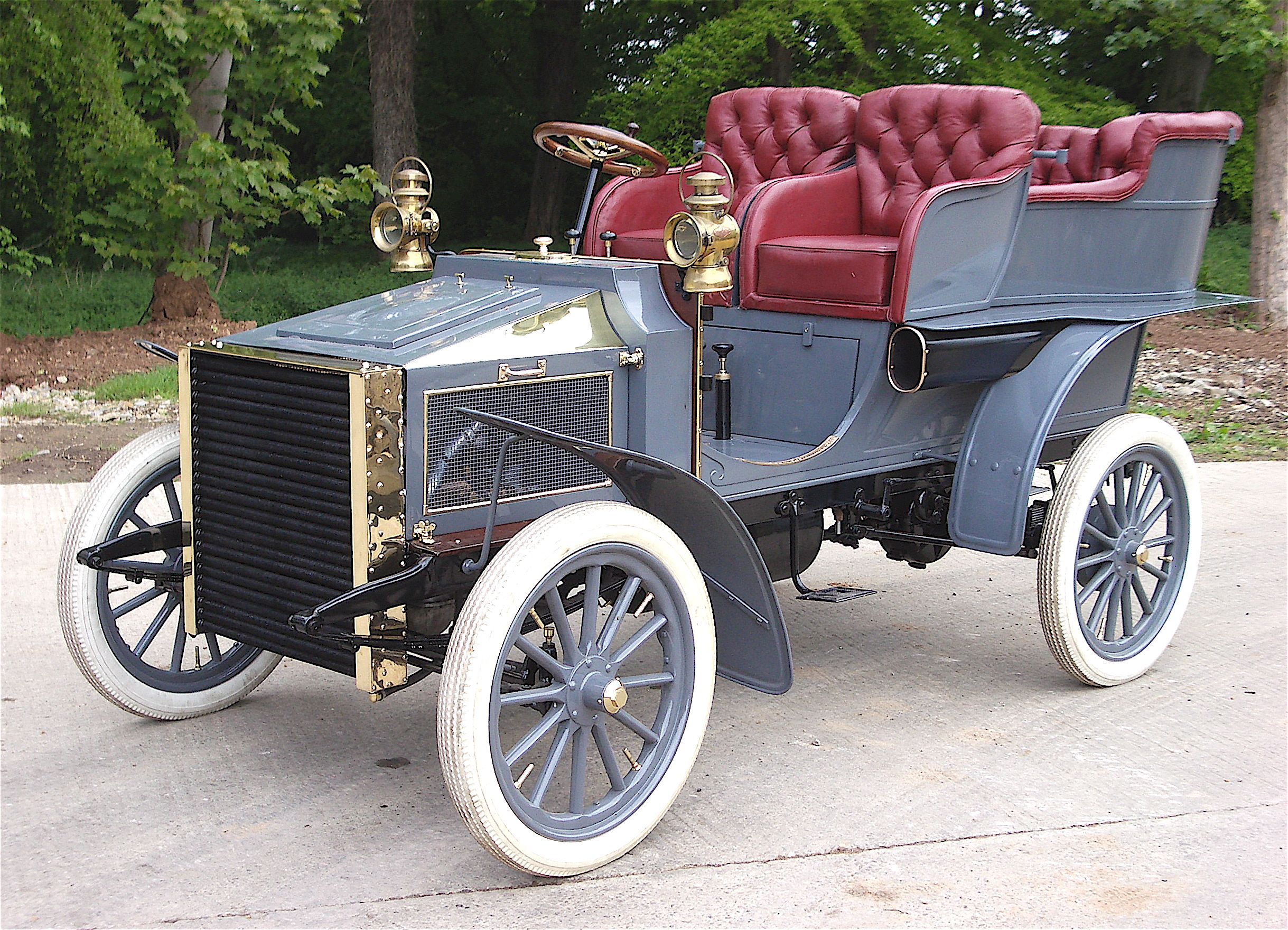 Bonhams Cars : 1903/4 White Steamer 10hp Rear-entrance Tonneau Chassis ...