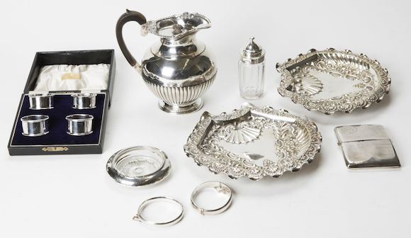 Bonhams : A collection of silver