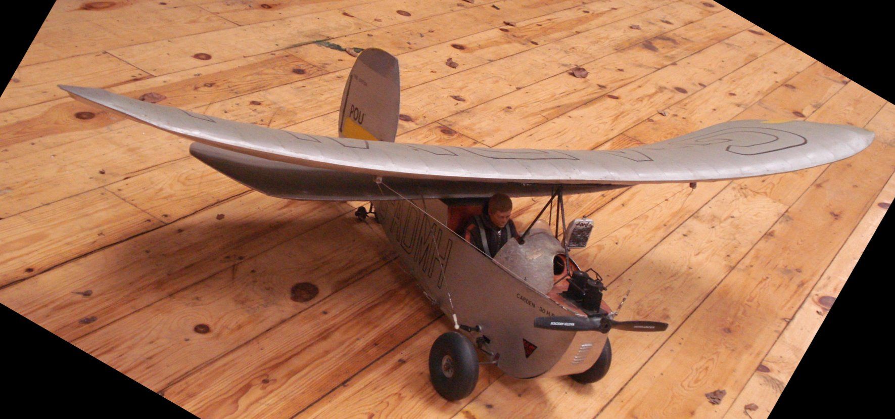 Bonhams Cars : A flying scale model of a ‘Flying Flea’,