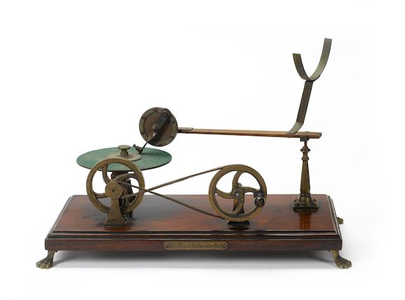 Bonhams : A Berliner hand-crank Gramophone, a very good later-made ...