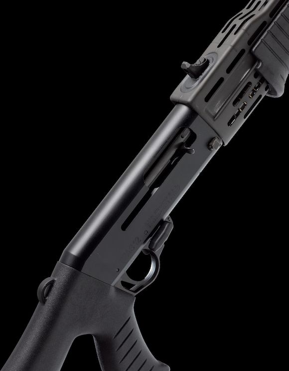 Bonhams : A 12-bore (2¾in) 'SPAS-12' semi-automatic/pump-action shotgun ...