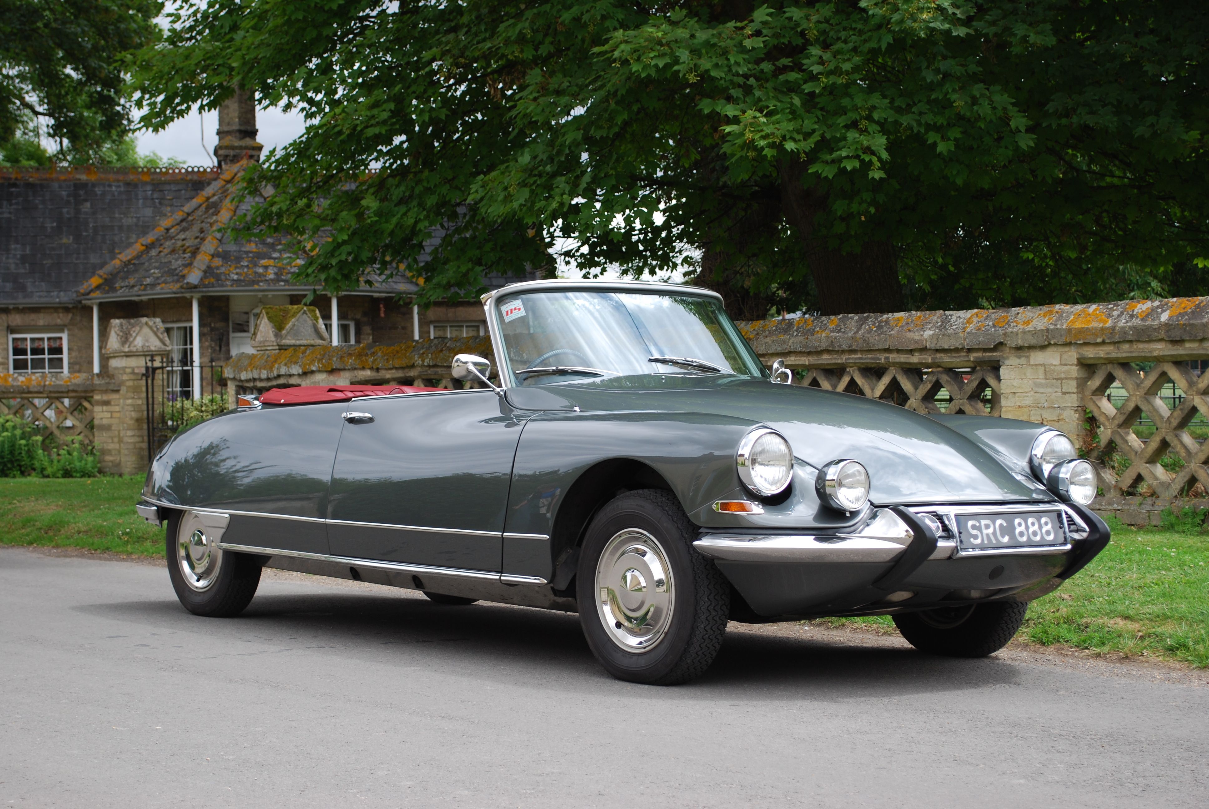 Bonhams Cars : 1966 Citroën DS21 Decapotable, Chassis no. 4473021 ...