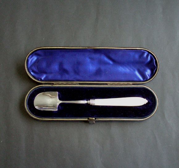 Bonhams : A George III mother of pearl handled stilton scoop, by Joseph ...