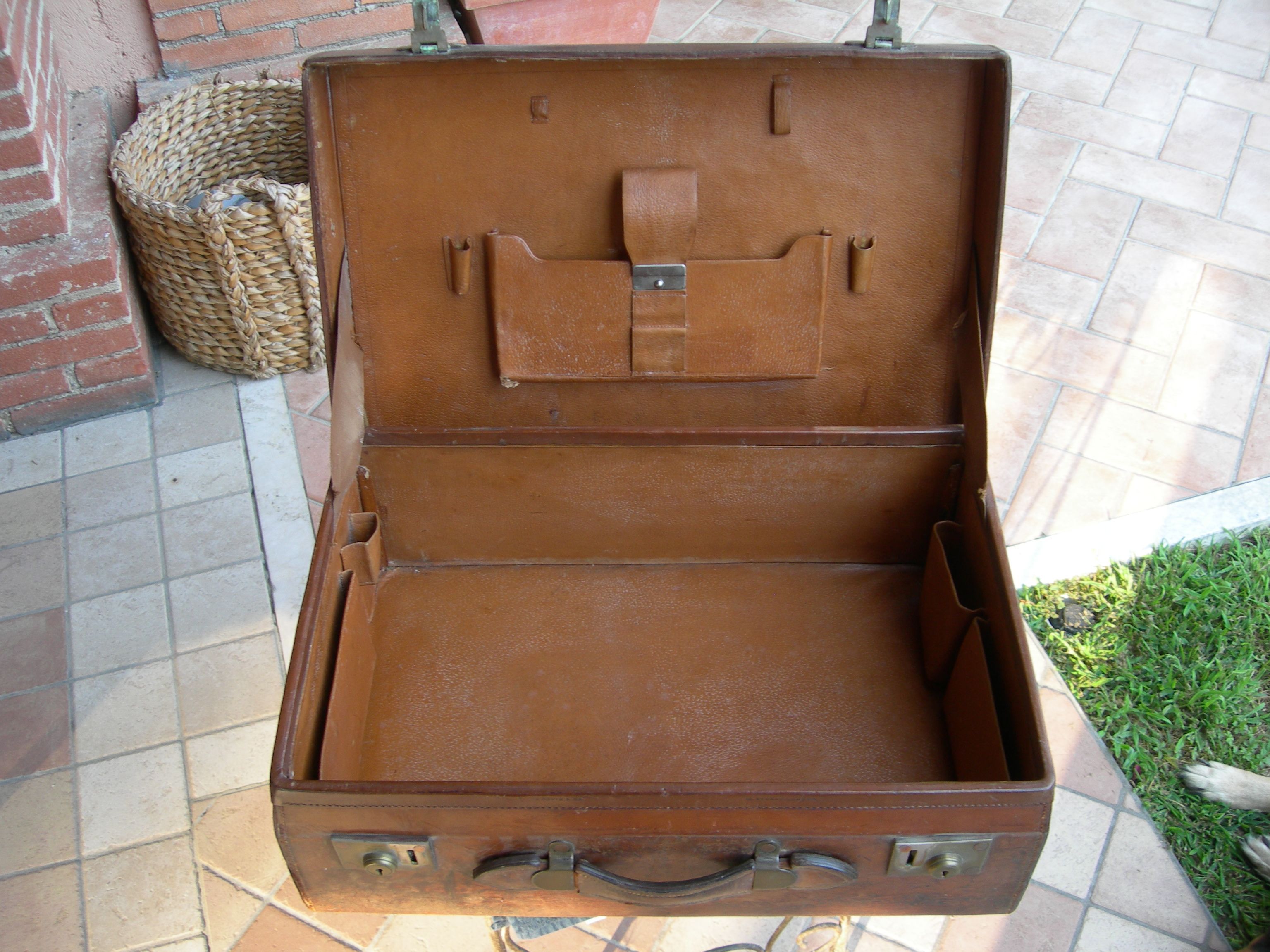 Bonhams Cars : A leather motoring case,