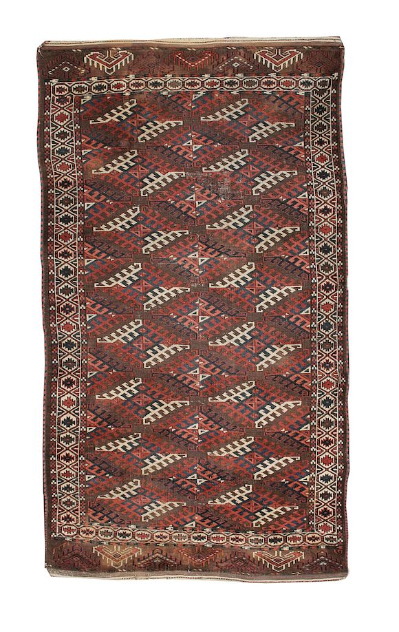 Bonhams : A Yomut rug West Turkestan, 7 ft 3 in x 4 ft (220 x 122 cm ...