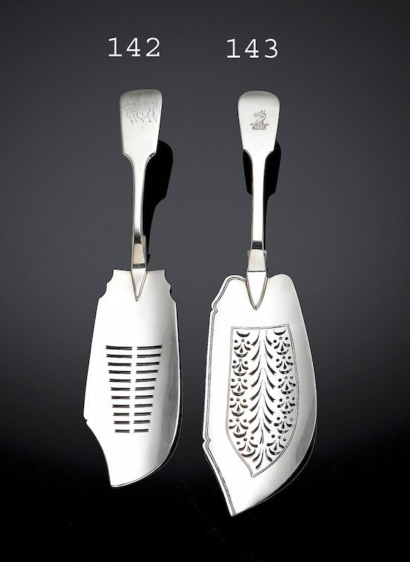 Bonhams : A George III provincial silver Fiddle pattern fish slice, by ...