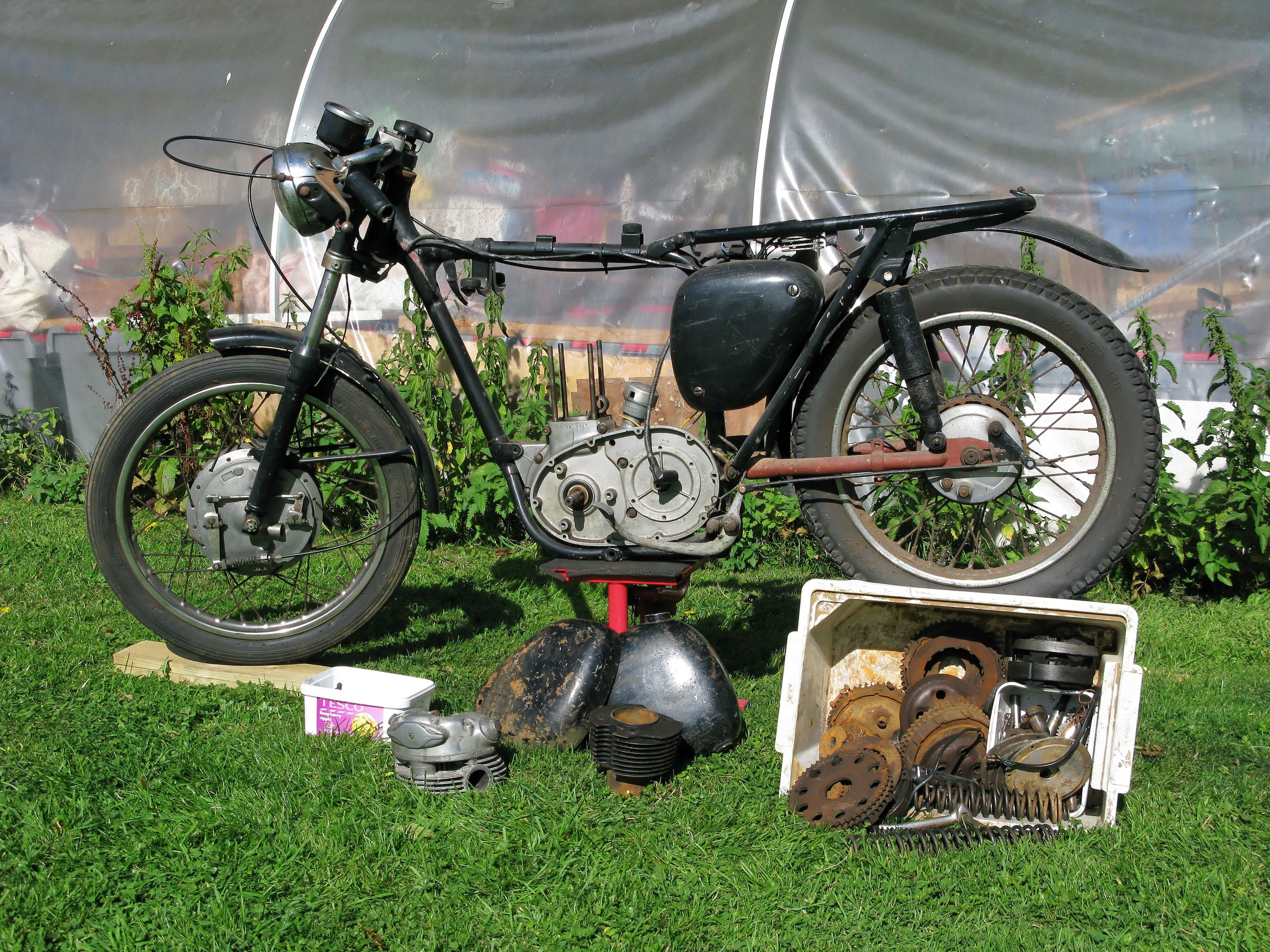 Bsa C15 Scrambler Frame | Reviewmotors.co