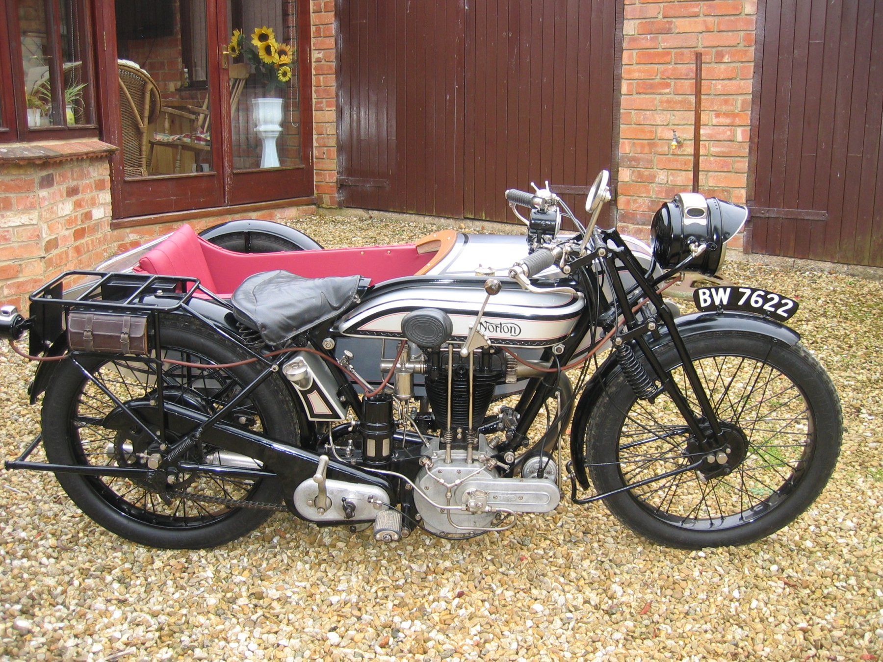 Bonhams Cars : c.1925 Norton 490cc ‘Model 18’ Motorcycle Combination ...