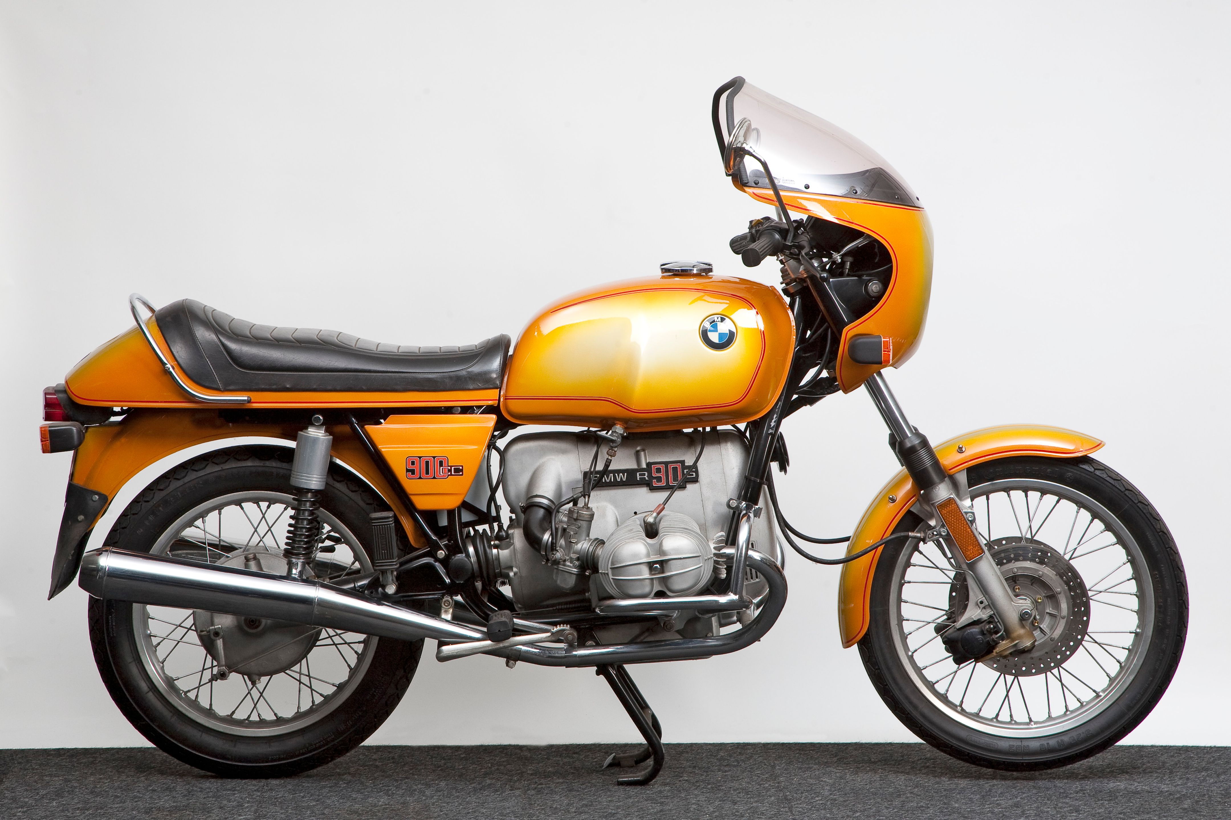 Bonhams Cars : 1974 BMW 898cc R90S Frame no. 4080998 Engine no. 4080998