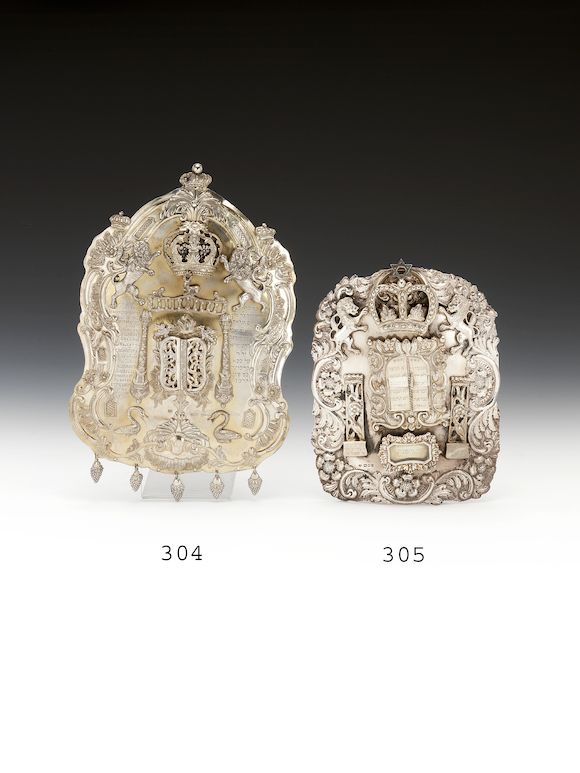 Bonhams : A silver Torah shield, by Jacob Rosenzweig, London 1918,