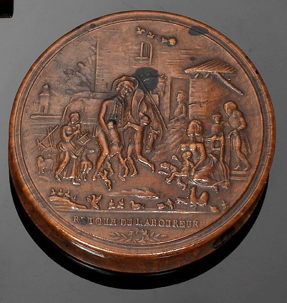 Bonhams : A 19th century French pressed burr wood circular snuff box ...