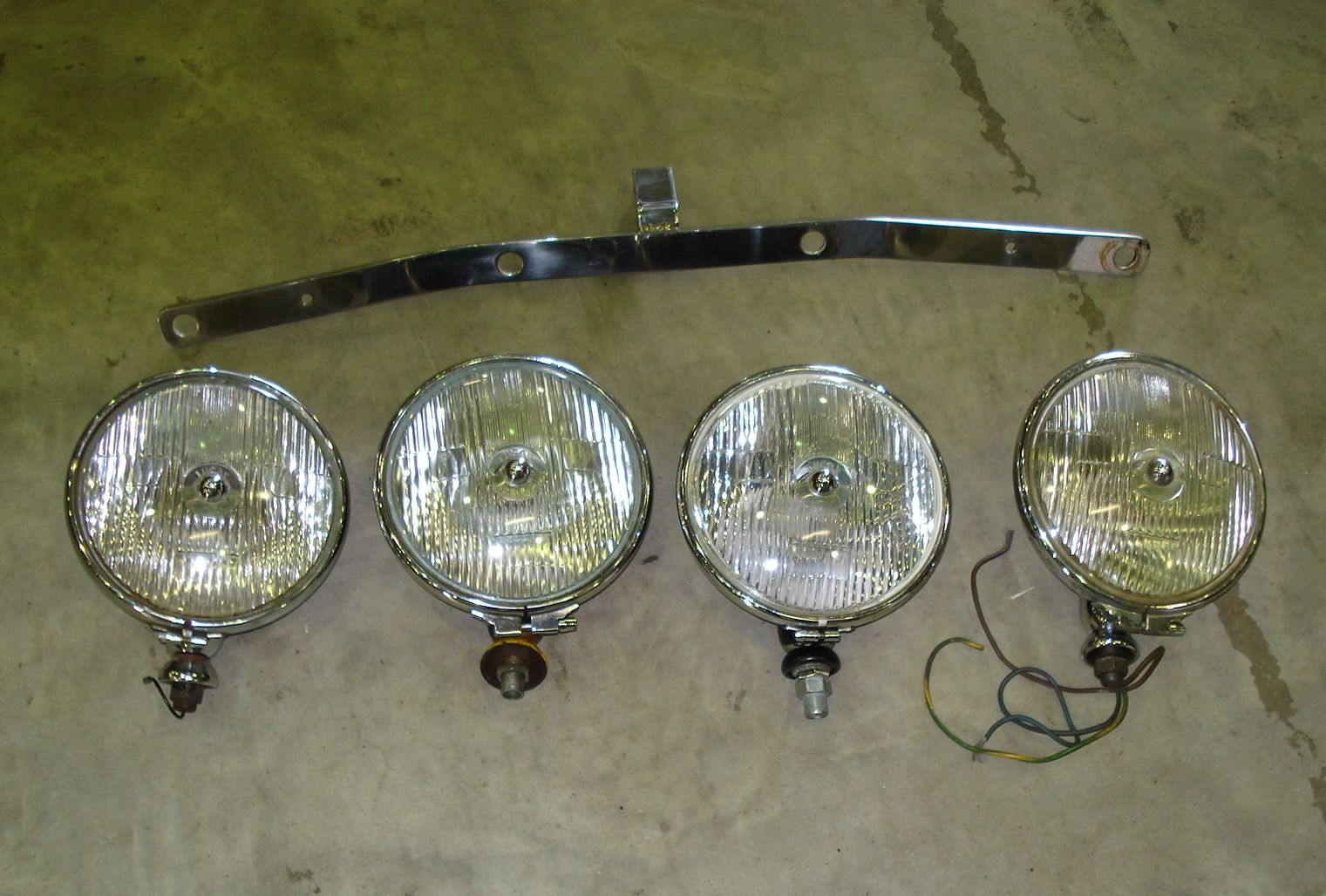 Bonhams Cars : Four Lucas model 700 fog-lamps,