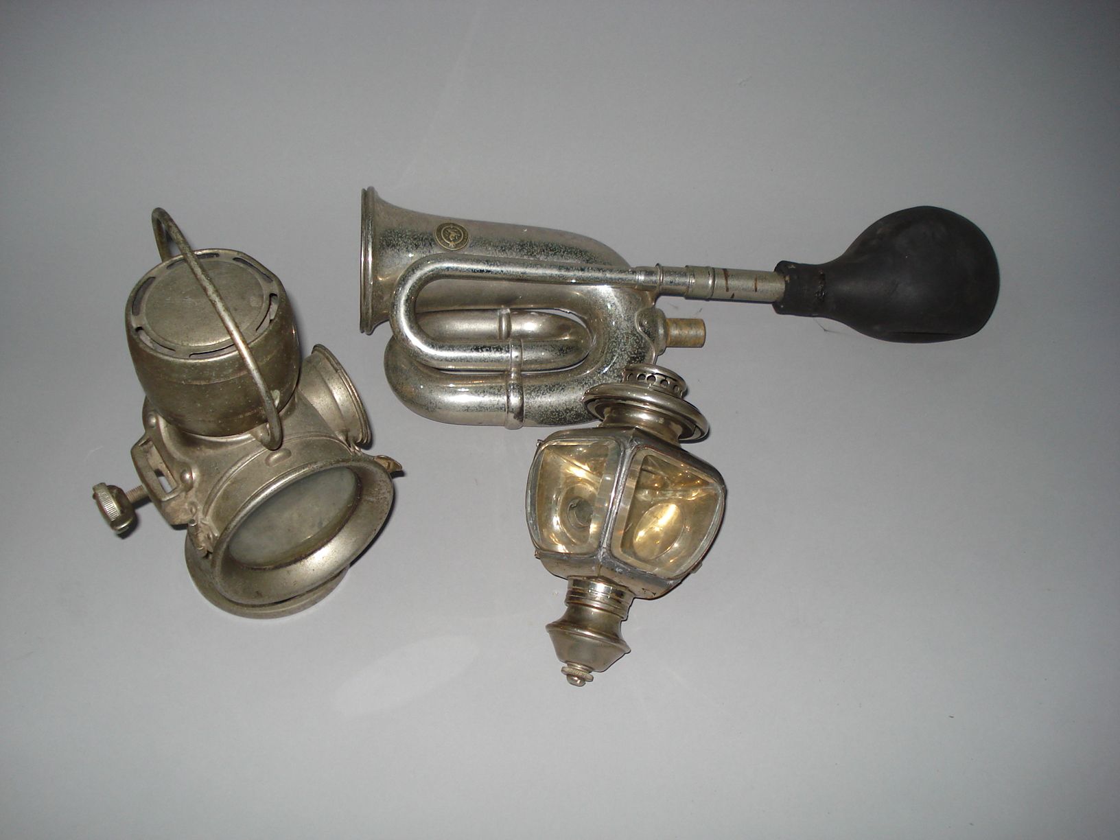 Bonhams Cars : A Lucas number 656 oil illuminated numberplate lamp,