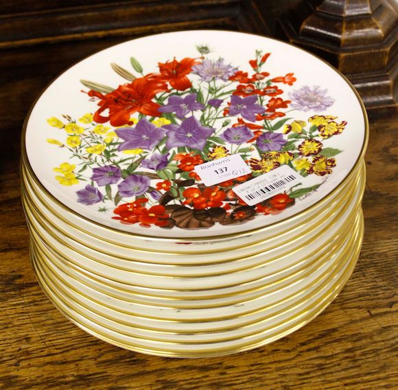 Bonhams : A set of twelve Franklin Mint flowers of the year plate ...