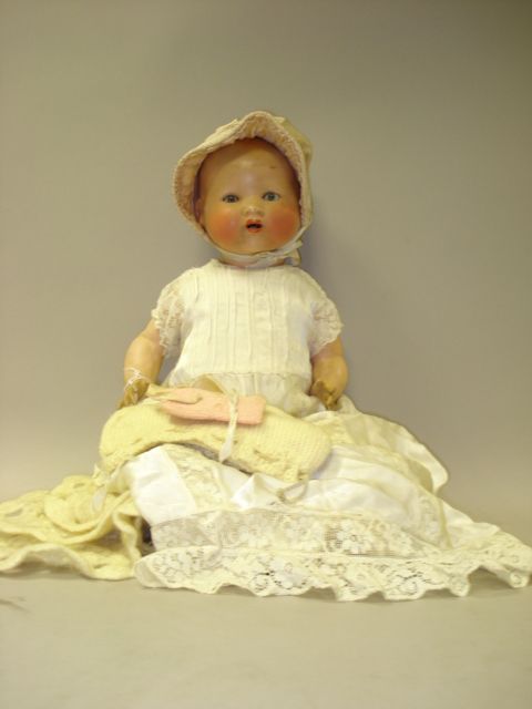 Bonhams : Composition baby doll