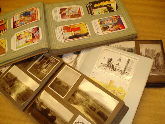 Bonhams : A quantity of postcards mixed, including a collection of ...