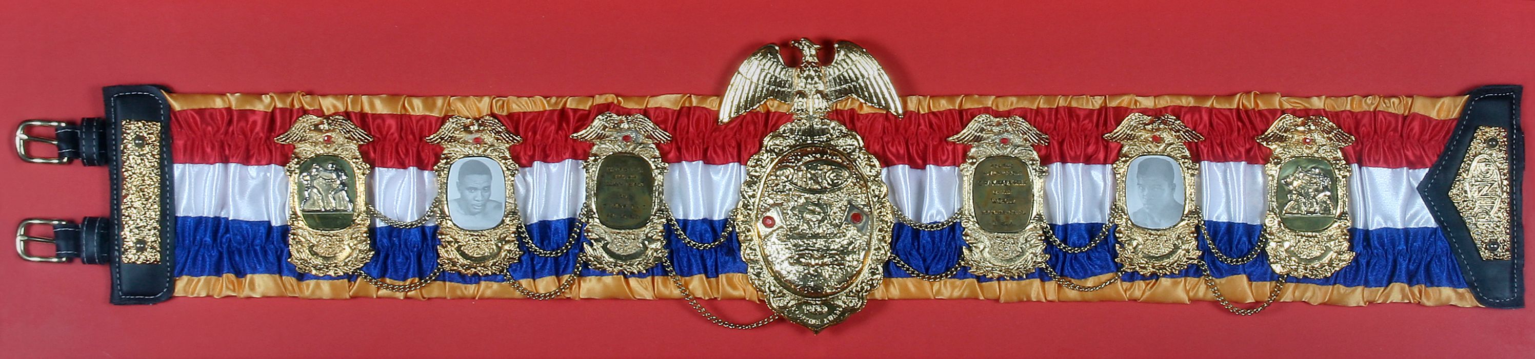 Bonhams : Cassius Clay Ring Championship boxing belt