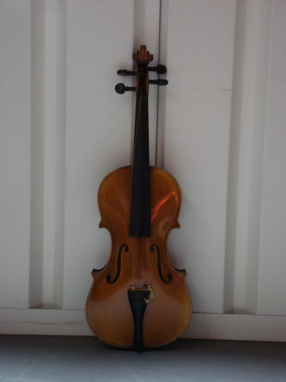 Bonhams : A contemporary German Violin (1)