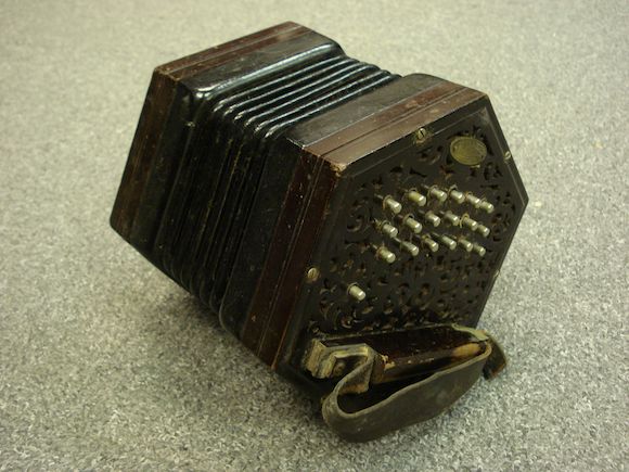 Bonhams : An Anglo Concertina by Wheatstone, 1937 (2)