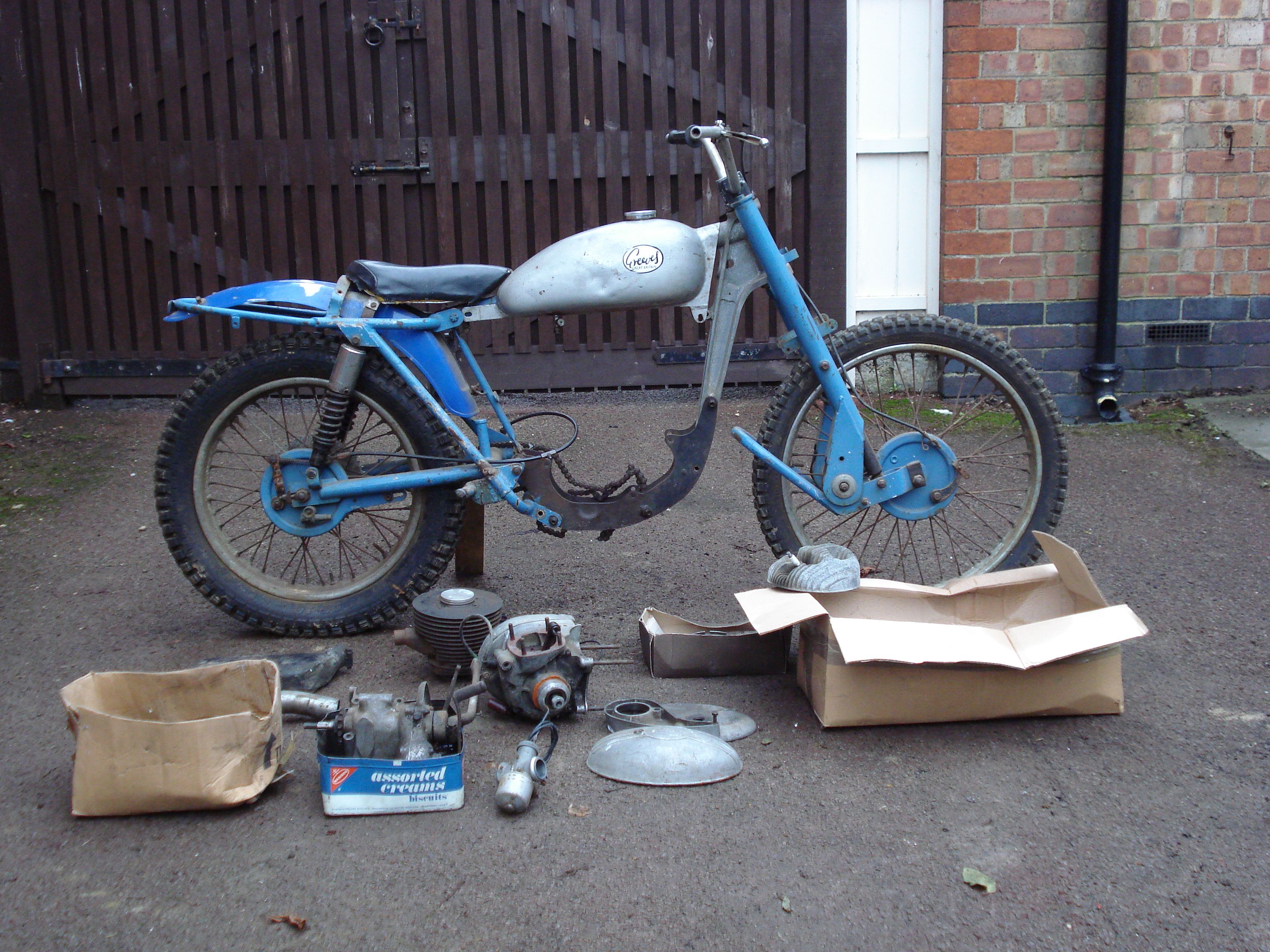 Bonhams Cars : c.1962 Greeves Project Frame no. 62/7353