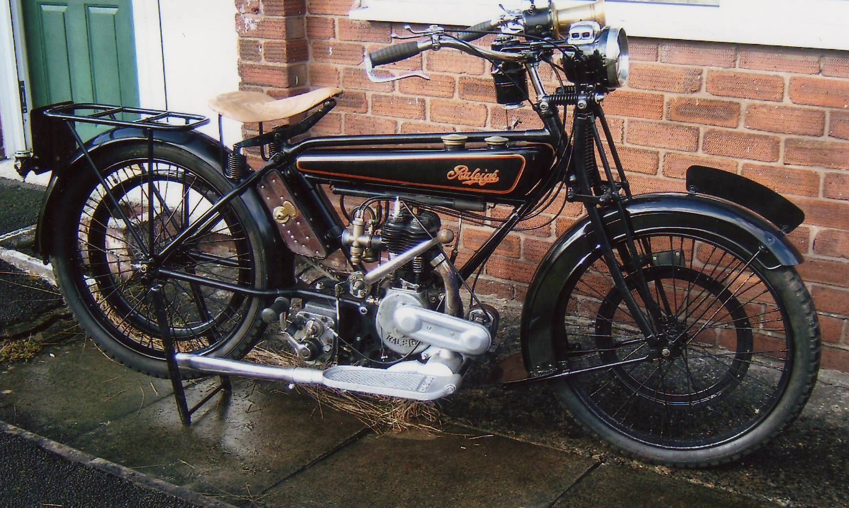 Bonhams Cars : 1923 Raleigh 2¾hp Model 2 Frame no. 5994 Engine no. 7112