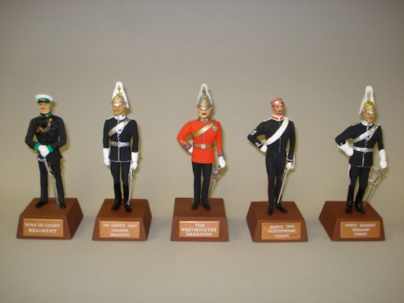 Bonhams : Sentry Box 120mm scale British Yeomanry Officers 5