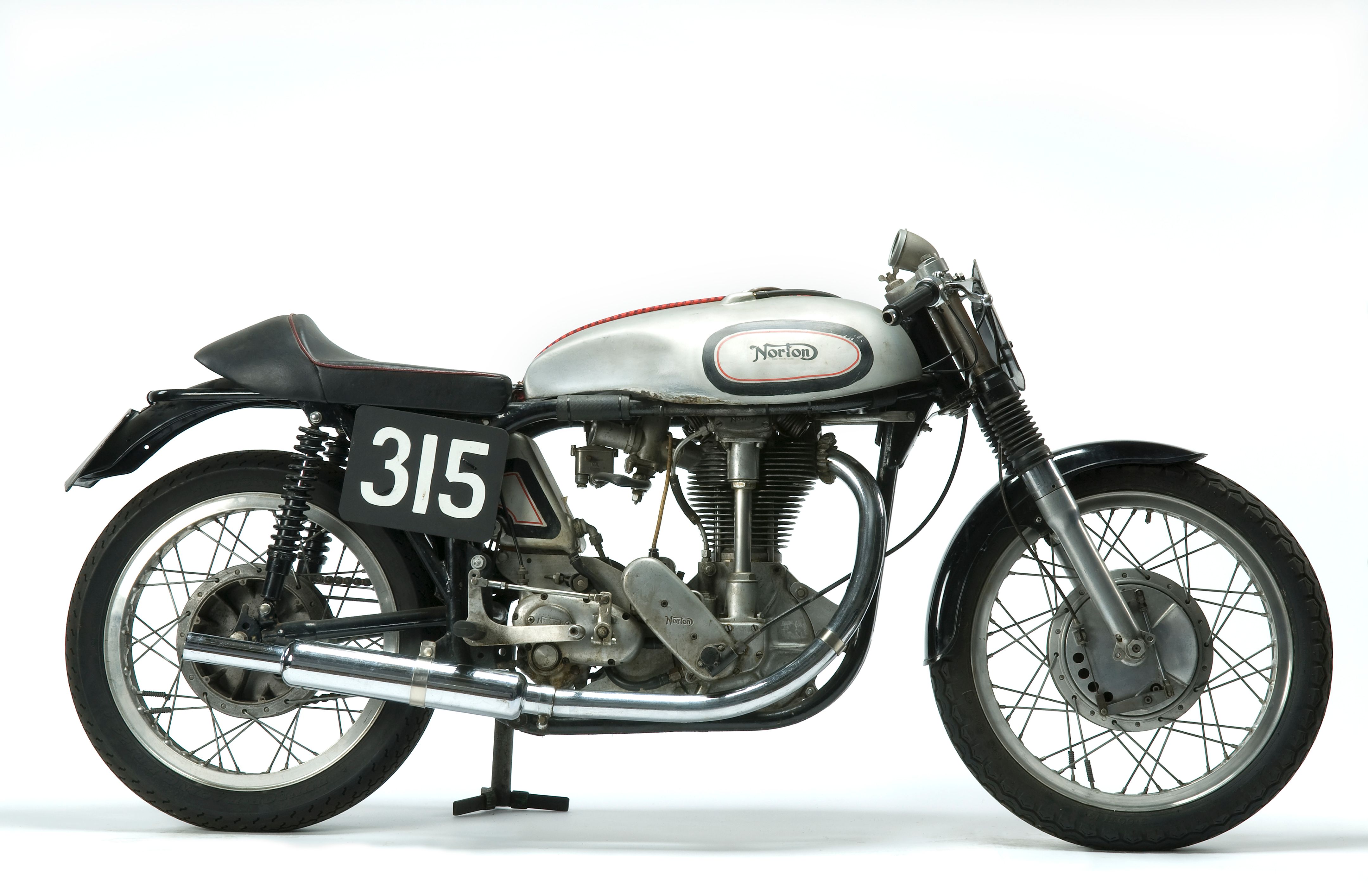 Bonhams Cars : 1956 Norton 490cc Model 30 International Frame no. (see ...