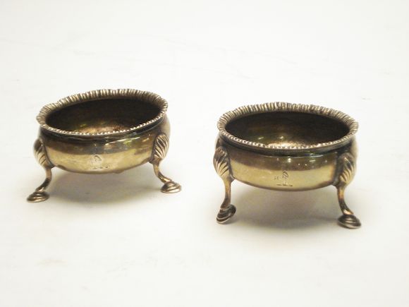 Bonhams : A George III pair of cauldron salts by Hester Bateman, London ...