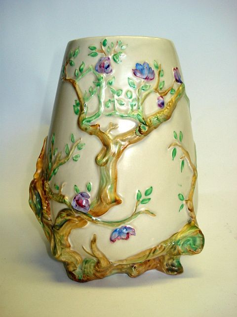 Bonhams : A Clarice Cliff 'Indian Tree' pattern relief moulded vase